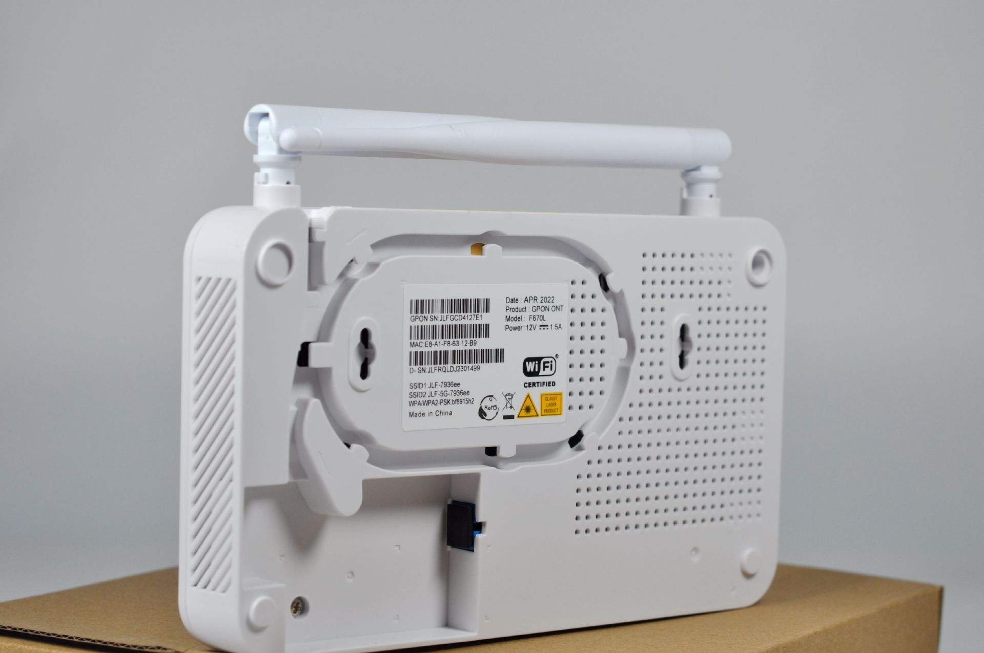 100% Original Brand Modem F670l With Dual Band 4GE Port Good Price ...
