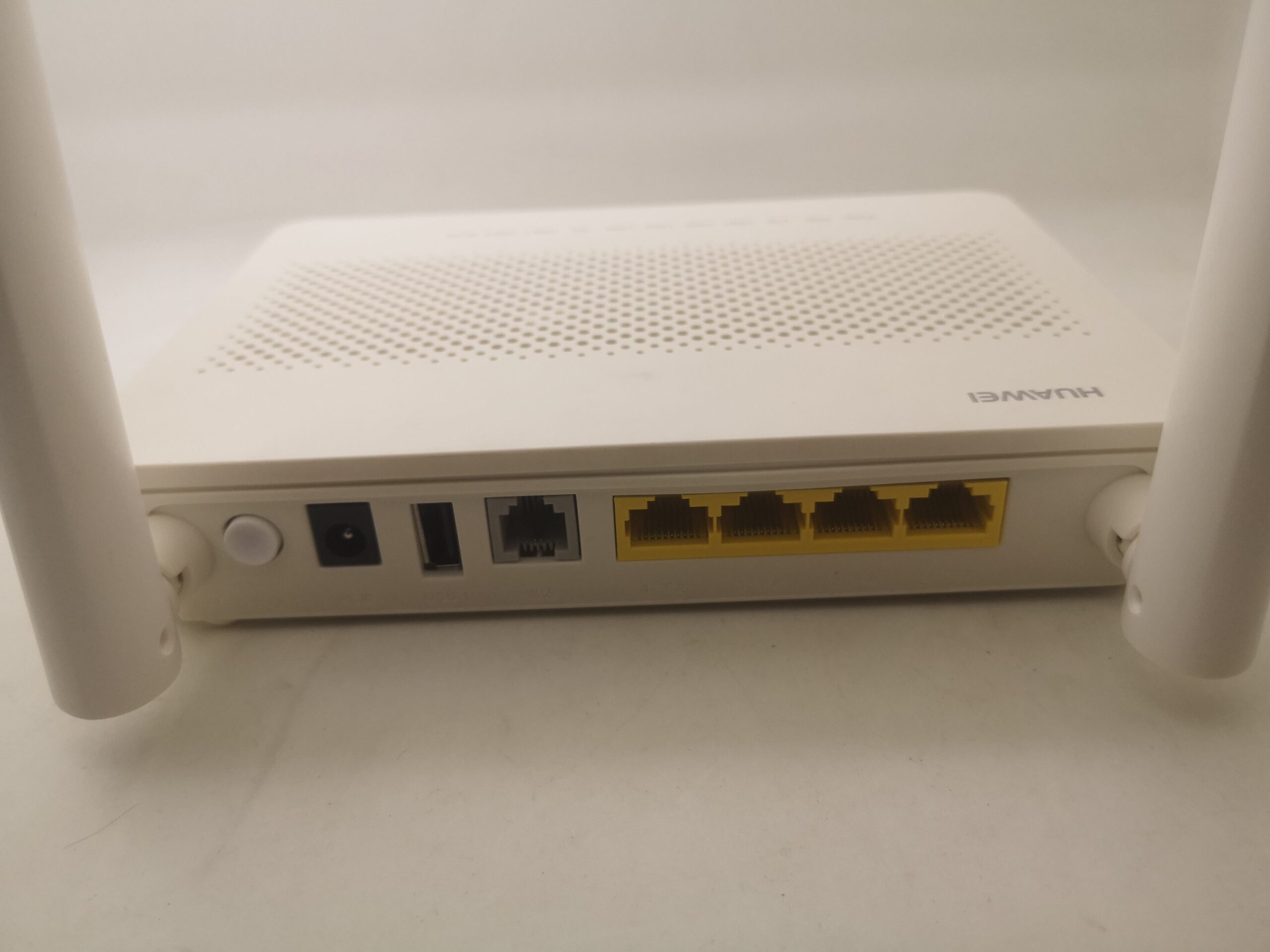 Huawei Echolife HG8245C GPON EPON XPON 1GE+3FE+1Tel Wifi Onu - Quality FTTH Products from a ...