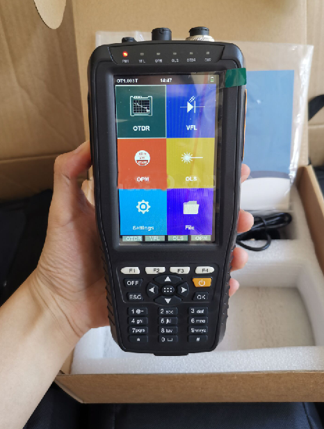 Smart OTDR Machine Brand New Mini Touching Screen Meter